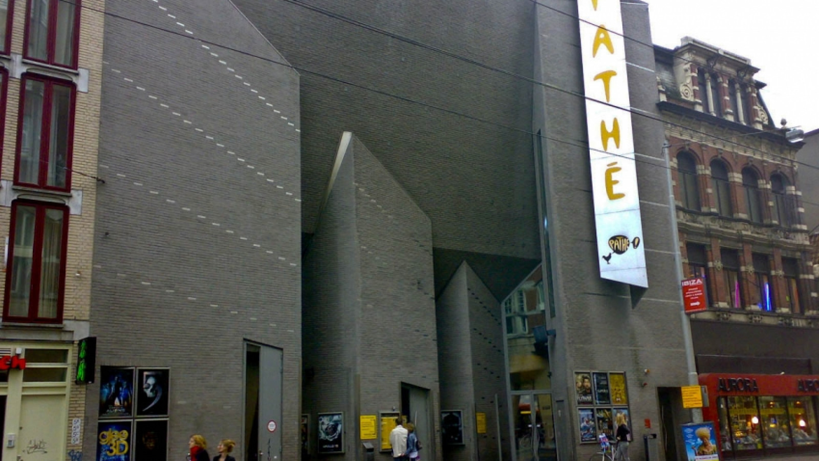 4D-zaal Pathé De Munt sinds opening uitverkocht - AT5