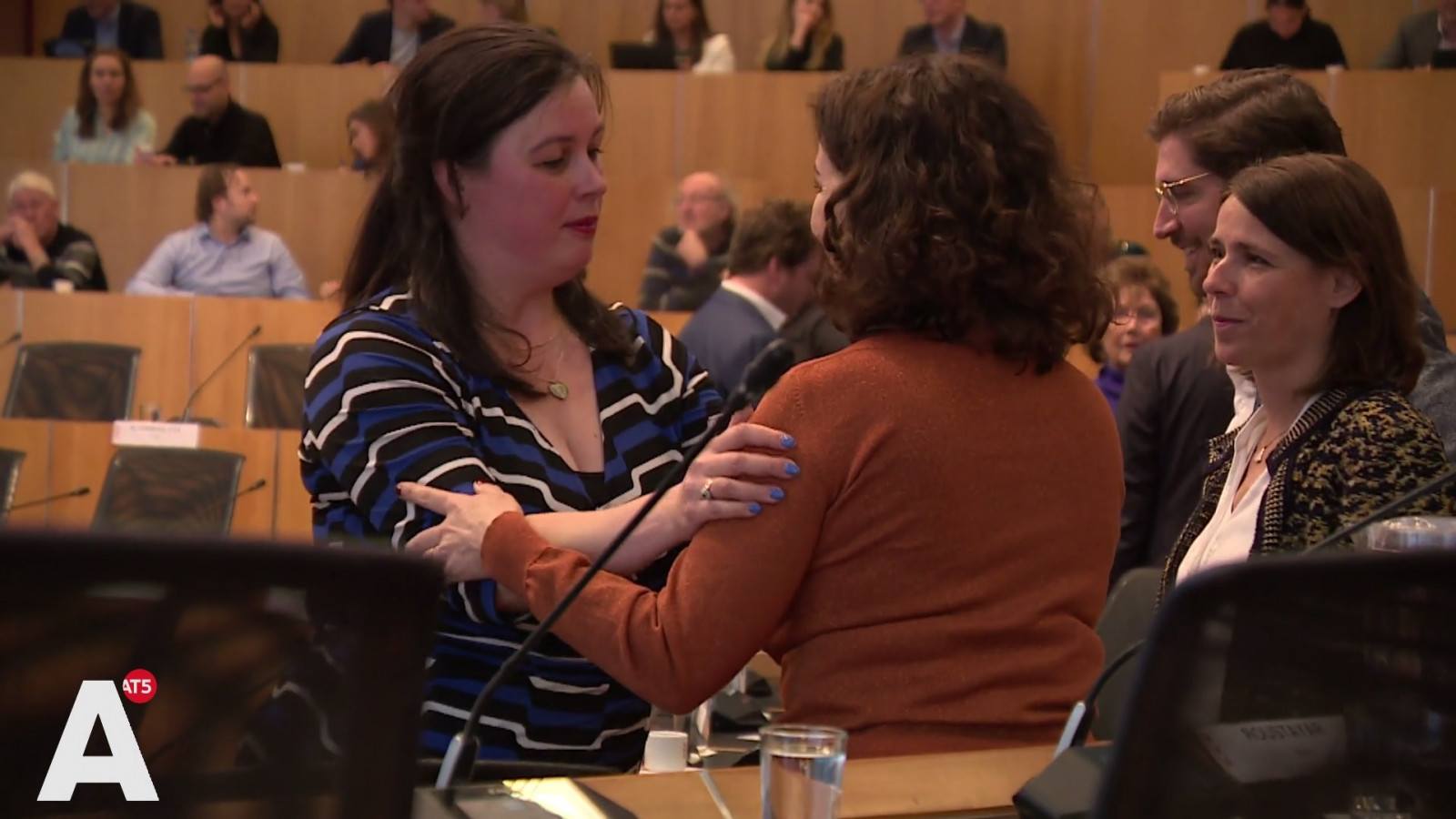 Geen felicitaties voor FvD van Groot Wassink: 'Hij liep verder zonder ...