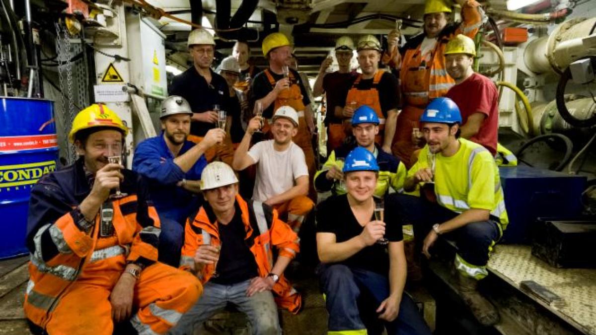 Boor Victoria voltooit graafwerk NZ-lijn - AT5