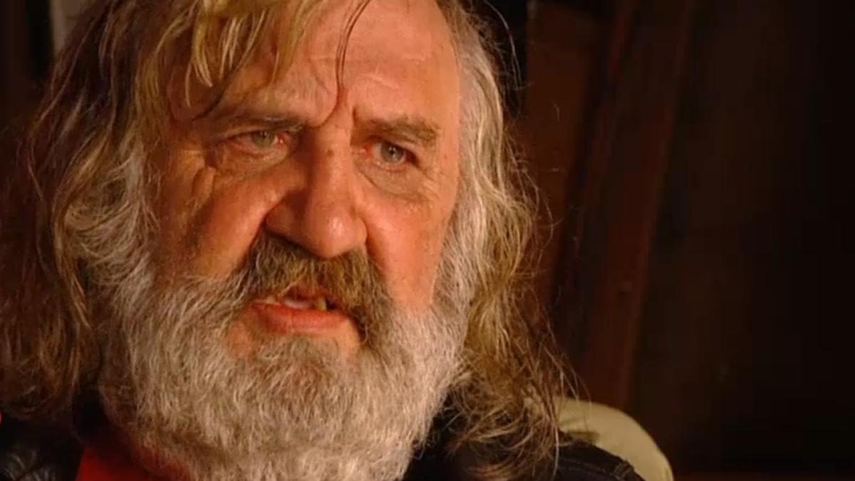 Karate Bob mag toch hier blijven - AT5