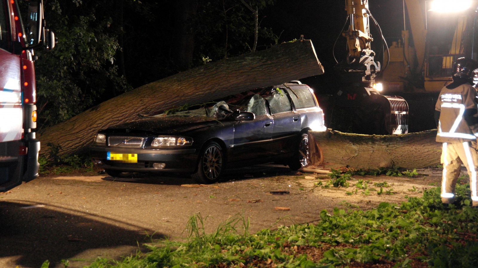 Aanrijding Auto / Boom Amsterdamse Bos - AT5