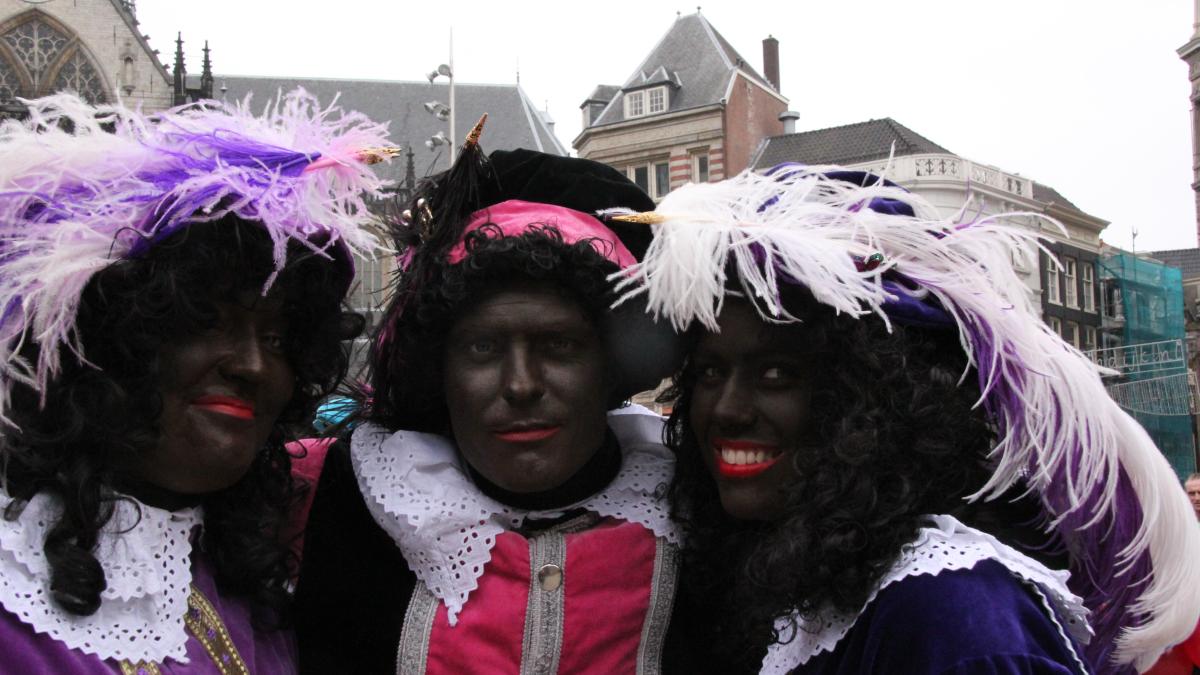 PVV: 'Verplicht gemeente Zwarte Piet zwart te maken' - AT5