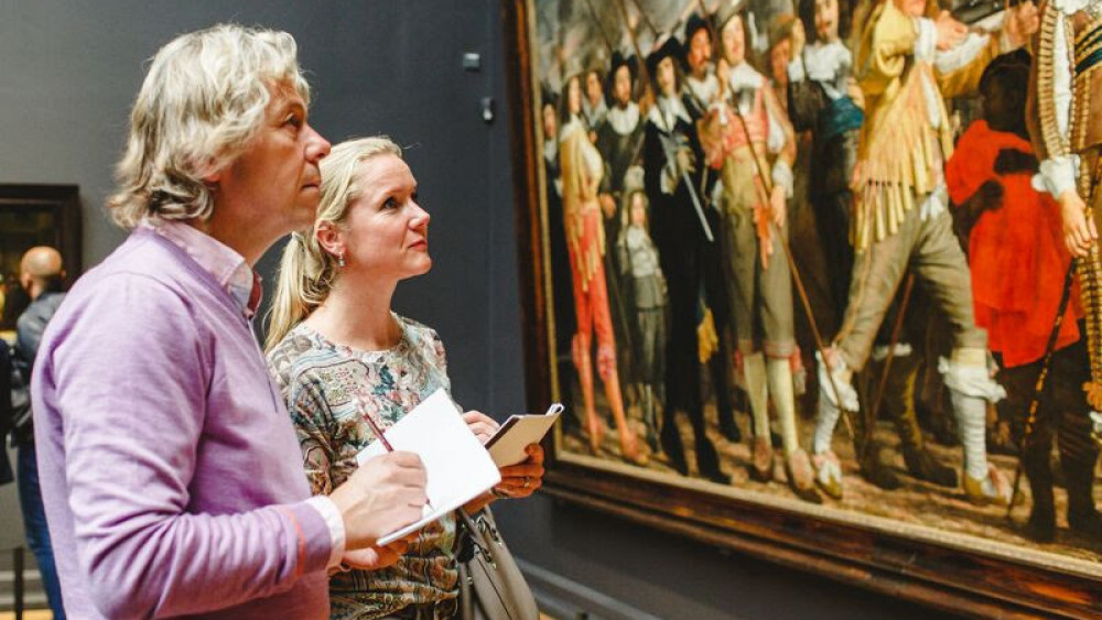 Rijksmuseum zet bezoekers aan het tekenen - AT5
