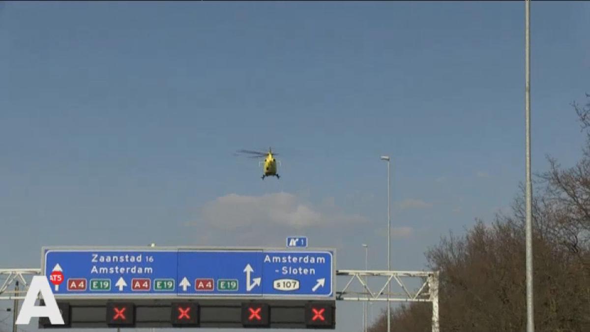 Traumahelikopter landt op A4 wegens ernstig ongeval - AT5