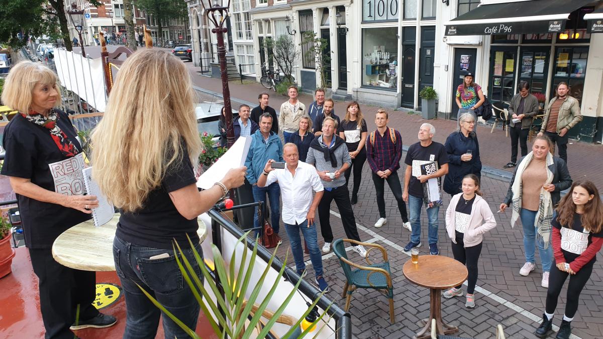 Ondanks protest krijgt café P96 geen vergunning voor terrasboot - AT5