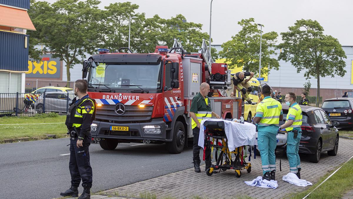 OM eist acht jaar celstraf voor doodschieten oud-voetballer Jergé Hoefdraad - AT5