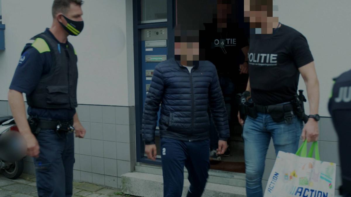 Luchthavenpersoneel met Schipholpas opgepakt na onderschepping lading ...