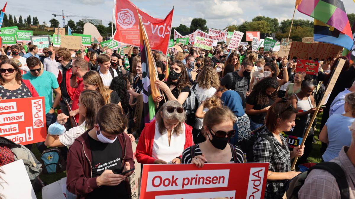 Woonprotest niet door Kalverstraat, organisatie boos over voorwaarden ...