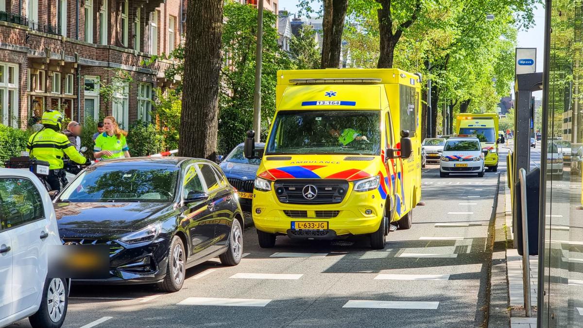 Begeleider HVO-Querido (65) overleden na mishandeling op Hoofdweg - AT5