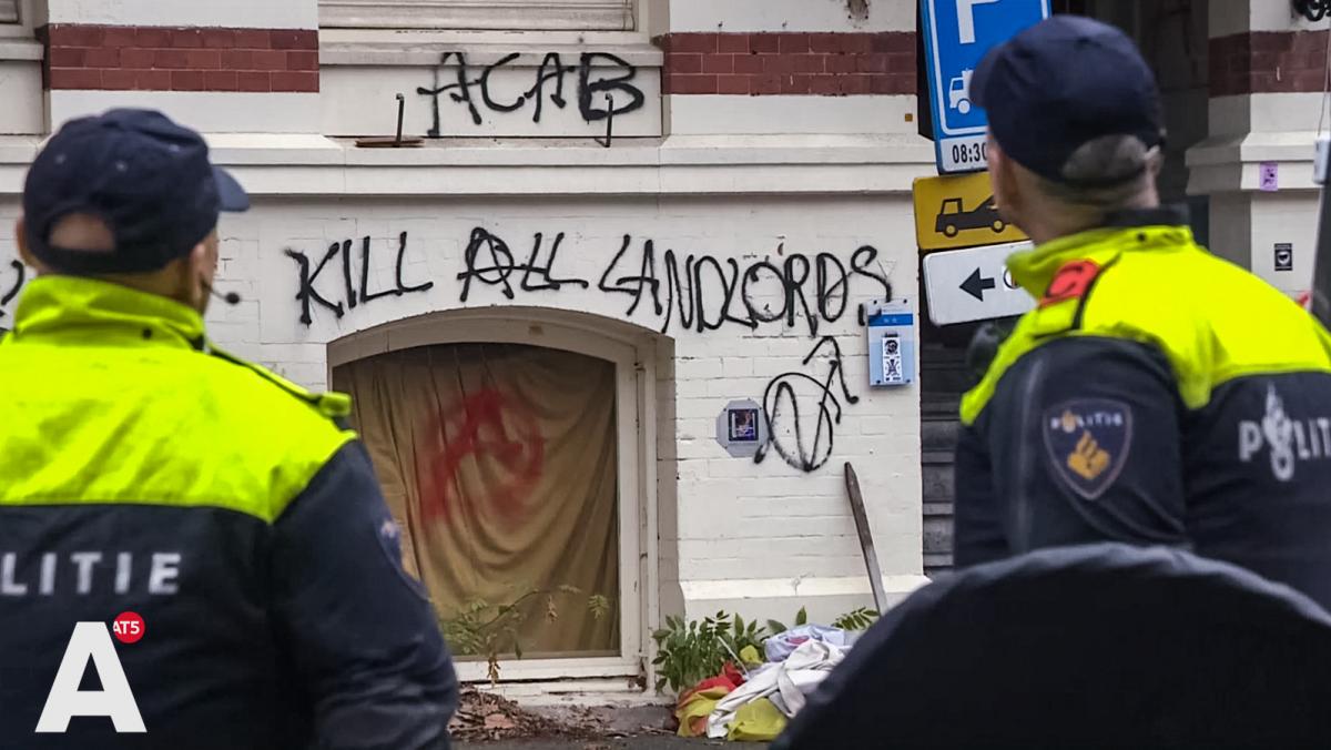 Politie treft leeg pand aan tijdens ontruiming gekraakt hotel aan ...