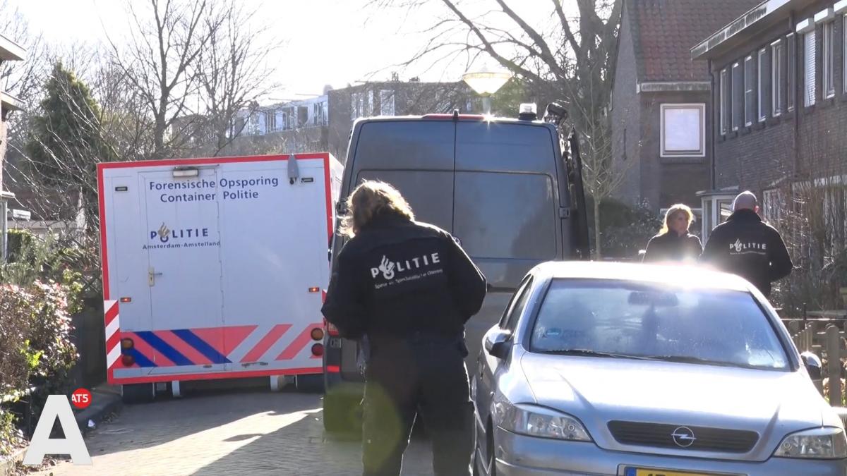 Politie bevestigt: slachtoffer (21) in woning Noord door misdrijf om het leven gebracht - AT5