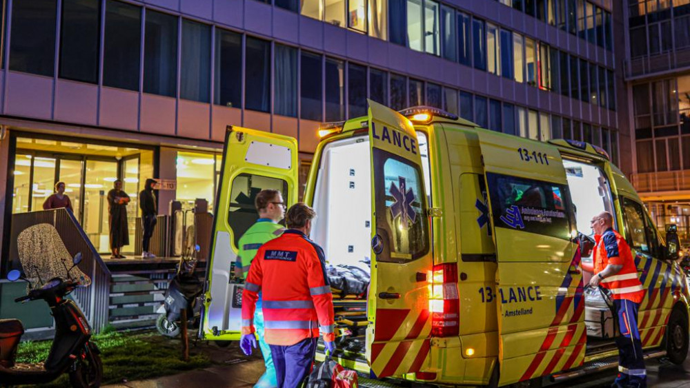 Mokum Kraakt verliest rechtszaak en moet kraakpand Nieuwezijds ... Mokum Kraakt verliest rechtszaak en moet kraakpand Nieuwezijds ...