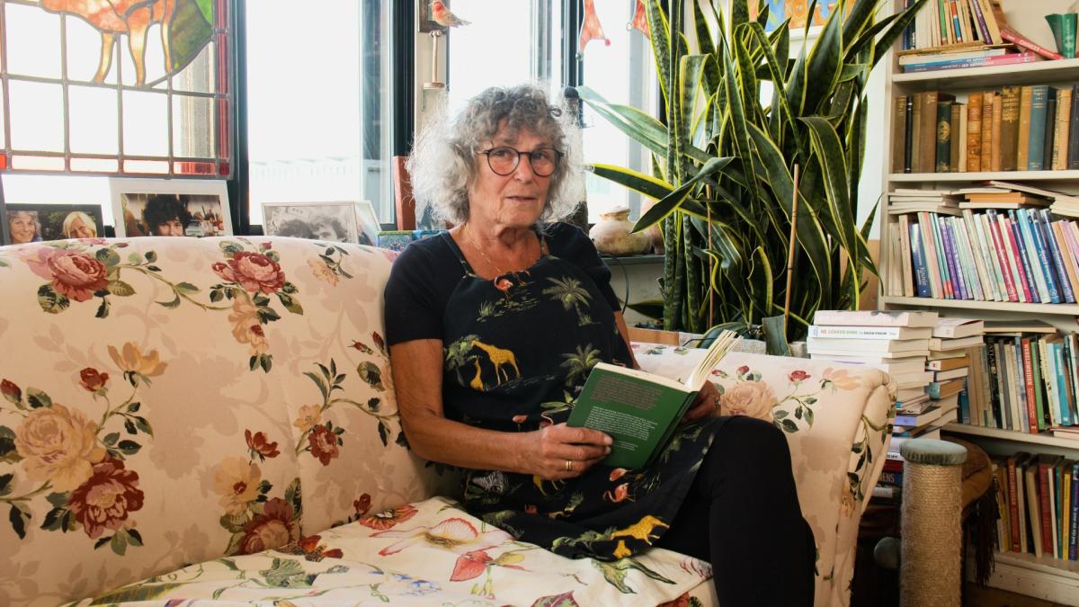 Koekje bij de thee - Yvonne Kroonenberg - AT5