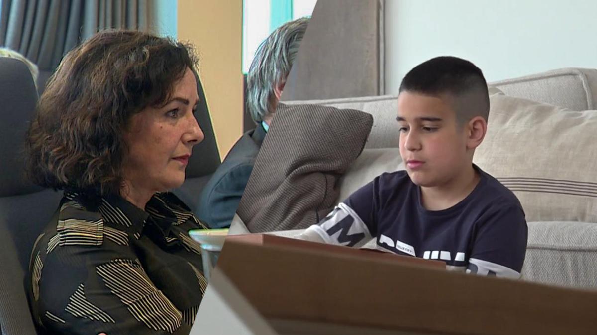 Halsema roept staatssecretaris op om 11-jarige Mikael in Nederland te laten blijven - AT5