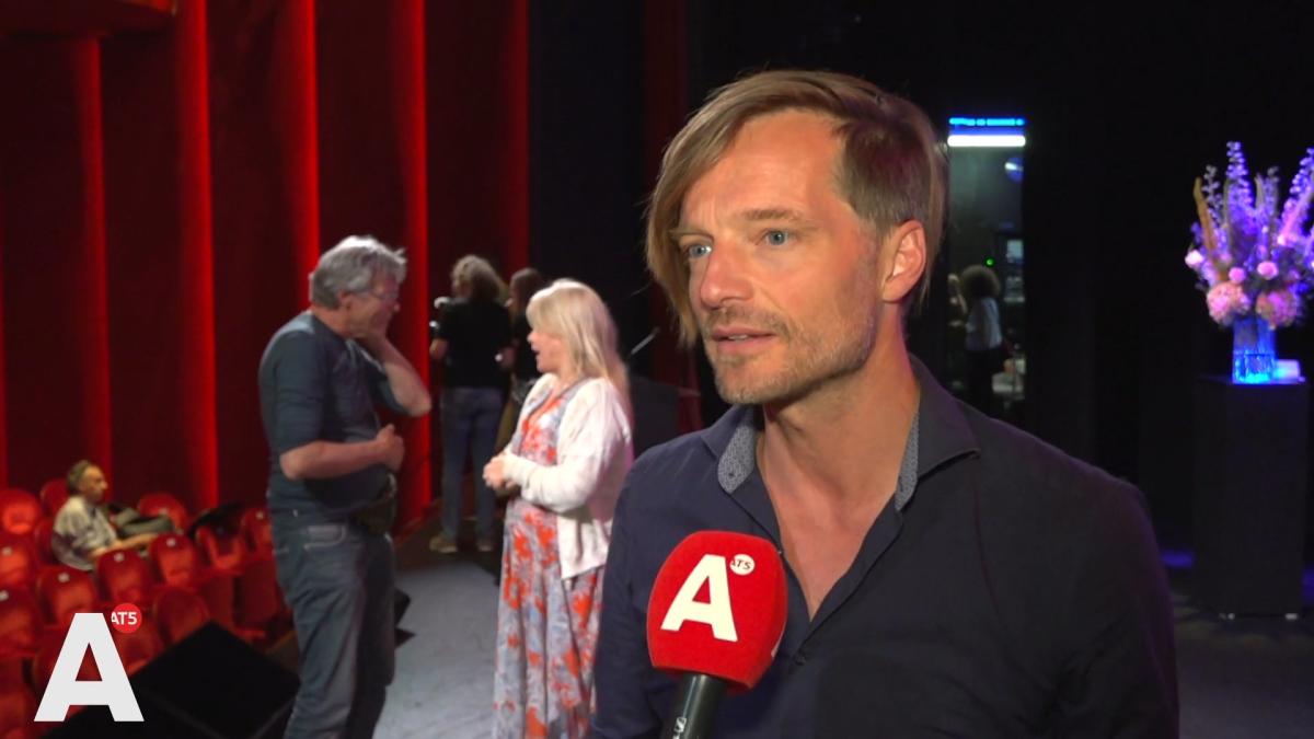 Rikko Voorberg met zijn 'Rouwen en Vieren Kas' verkozen tot ...