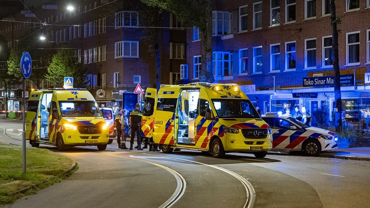 Tien jaar cel en tbs voor dodelijke steekpartij Hoofddorpplein ...