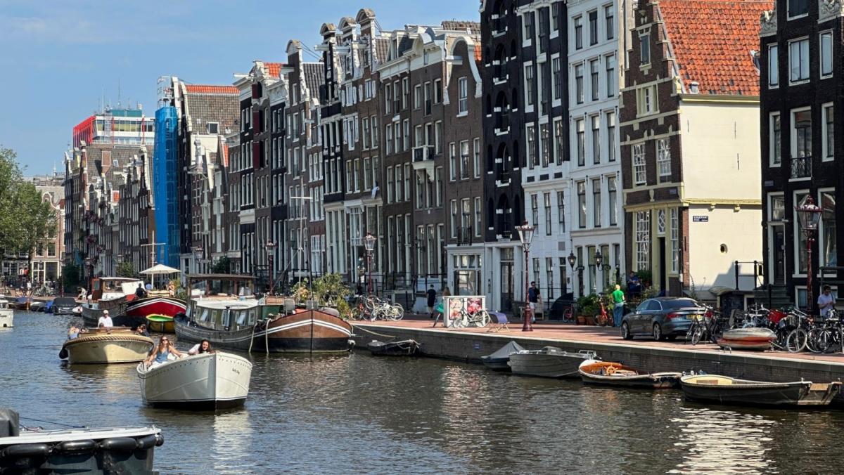 Zomers weer op komst: vrijdag warmer dan 20 graden - AT5