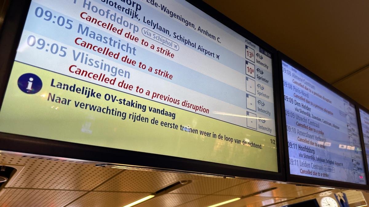 Liveblog treinstaking: treinen rijden pas in loop van de ochtend weer ...