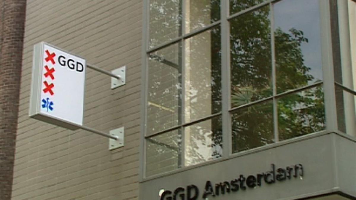 Soa-poli zal door bezuinigingen 2600 mensen moeten weigeren - AT5