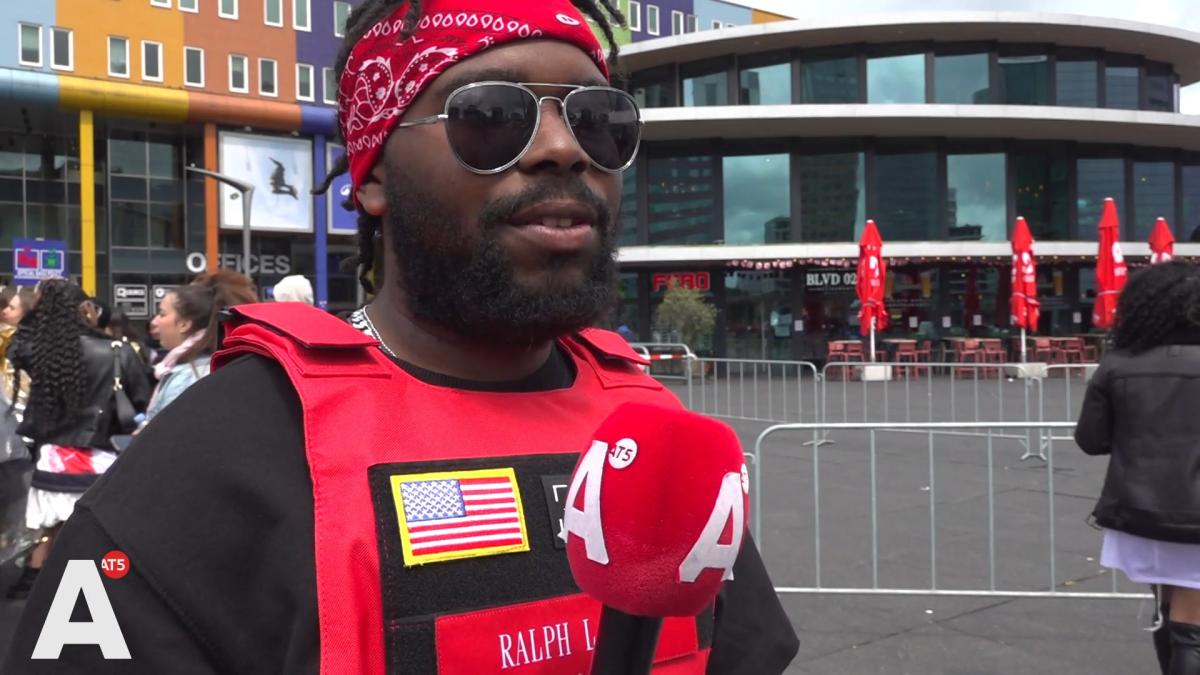 Chris Brown-fans bij de Arena: "Hij blijft een goede artiest voor mij ...