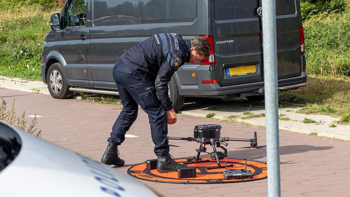 Drone ingezet bij politieonderzoek rond plek waar Lisa werd vermoord - AT5