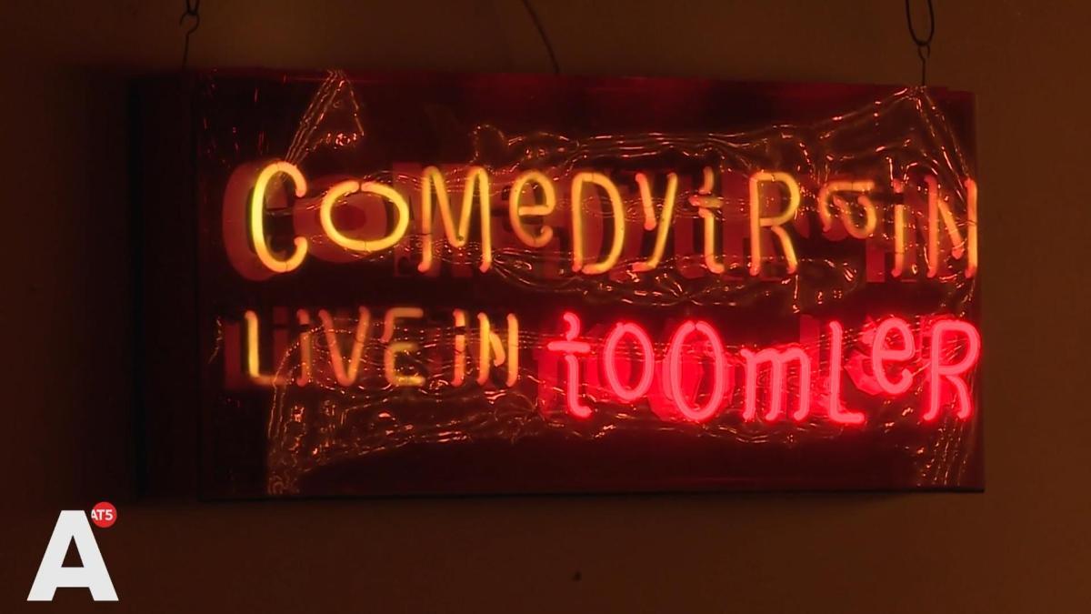 Comedians die optreden in café Toomler vinden nieuwe plek op ...