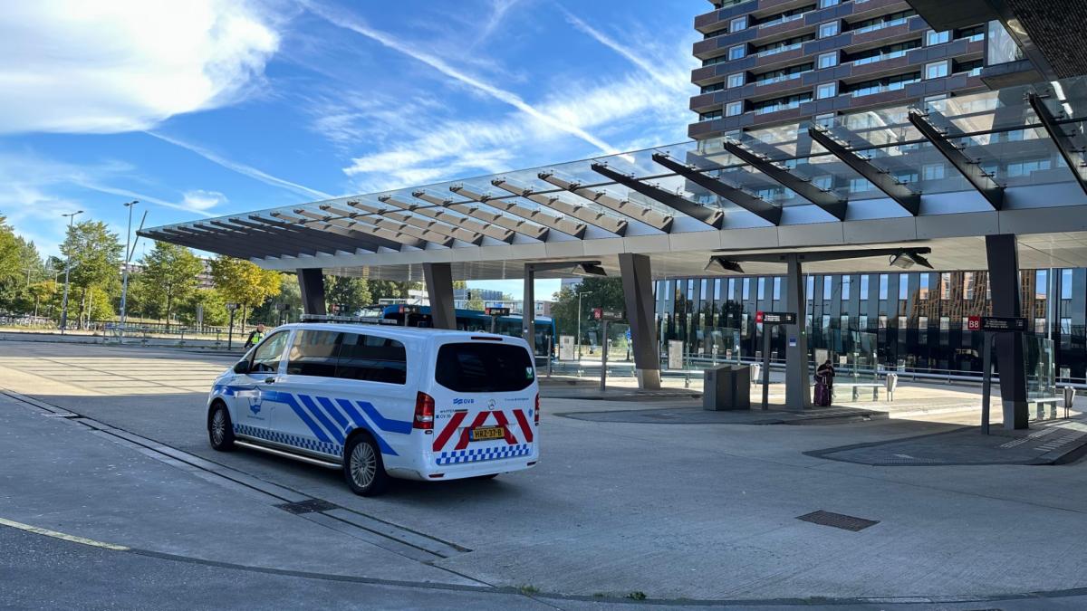 Amsterdamse politiek is na busdebacle klaar met GVB: "Ze moeten hun ...