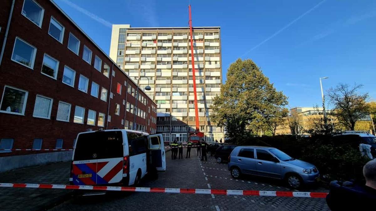 Geen krakers meer aangetroffen bij ontruiming Klokkenhof, pand ...